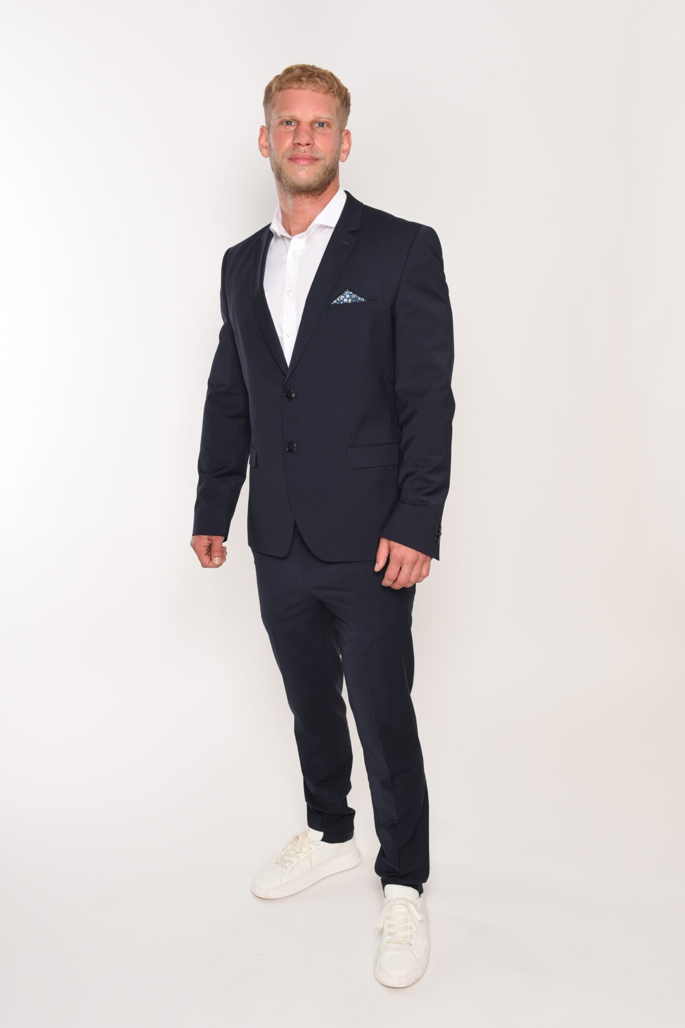 Discover our exclusive gigolos | callboyz.net